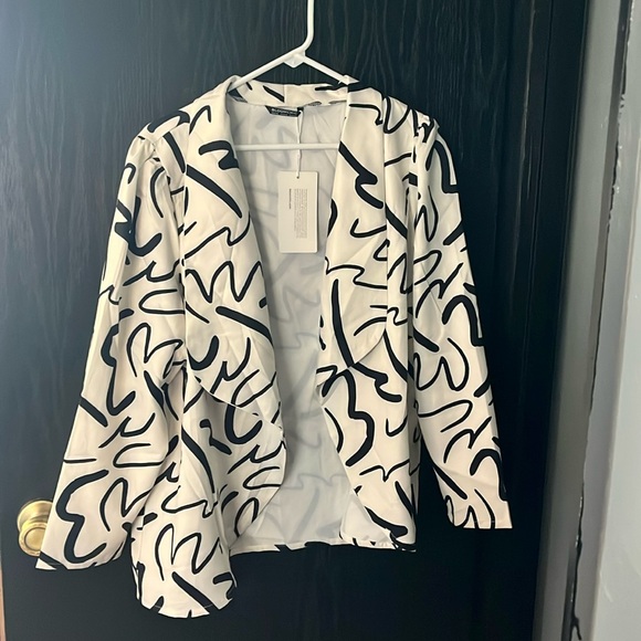 BloomChic | Tops | Nwt Size 416 By Bloom Chic Black And White Blazer ...